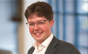 About – Clever Investor